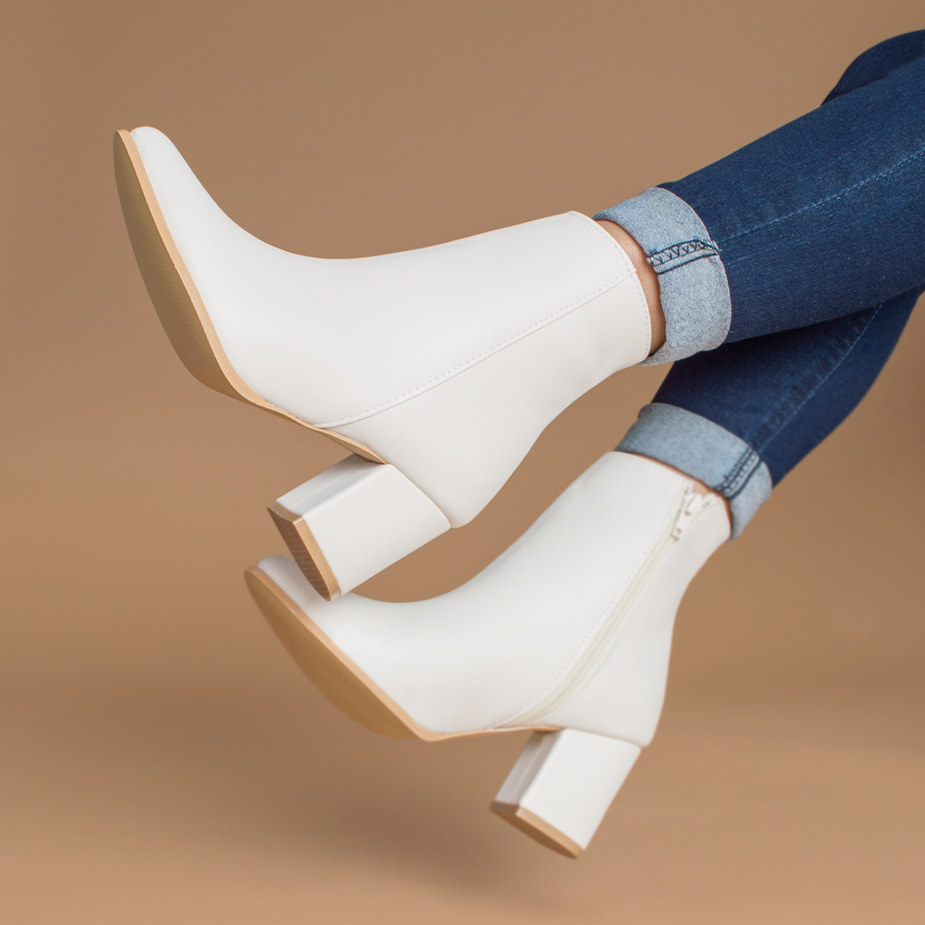 MOD.1710486 – Gabriela's Zapatería